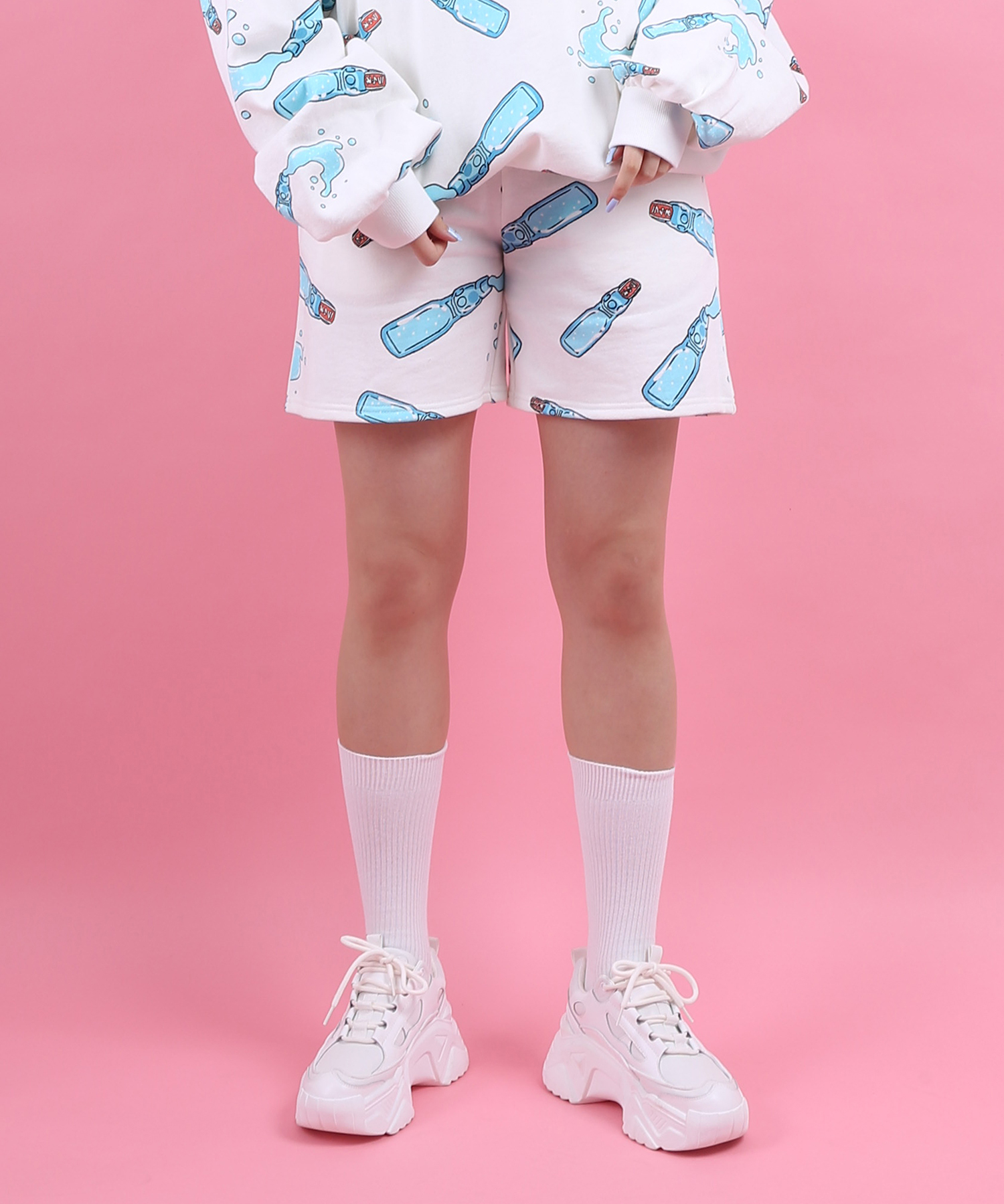 フード総柄スウェットショーパン（RAMUNE SHICHIMI）[商品：PN21SS-032-2] - PUNYUS Online Store / 公式通販