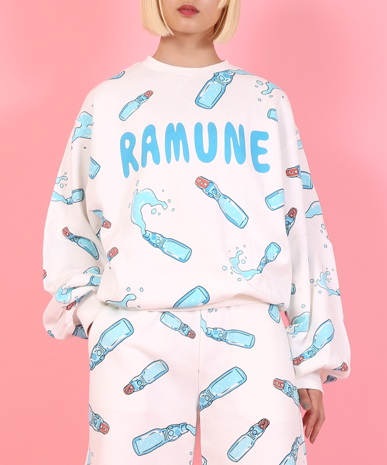 フード総柄スウェット(RAMUNE)[商品：PN21SS-032-1R] - PUNYUS Online Store / 公式通販