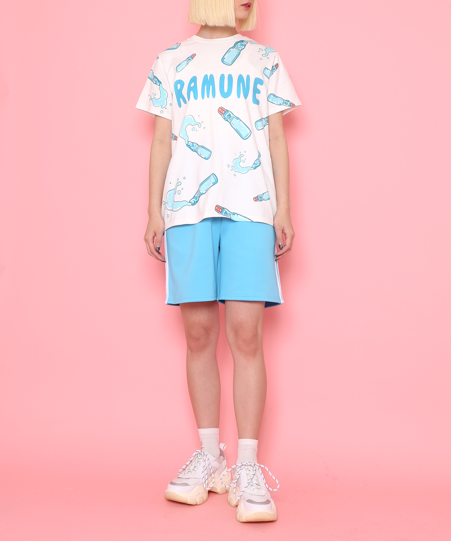 フード総柄Tシャツ（RAMUNE SHICHIMI）|PUNYUS Online Store / 公式通販